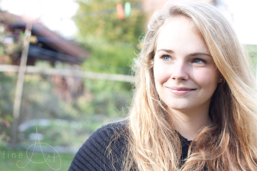 Image of Olivia "Liv" Raines - Refsheet.net